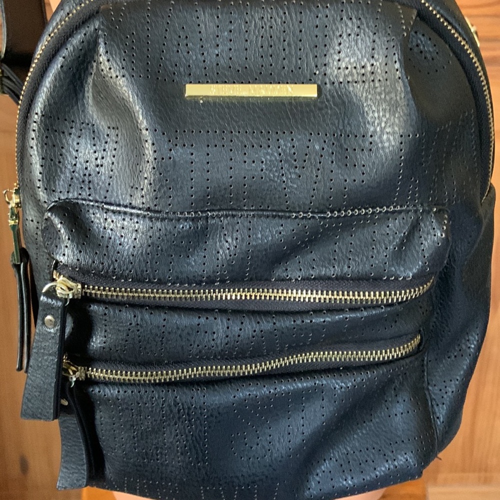 Steve Madden Signature Logo Backpack Black Leather Lo… - Gem